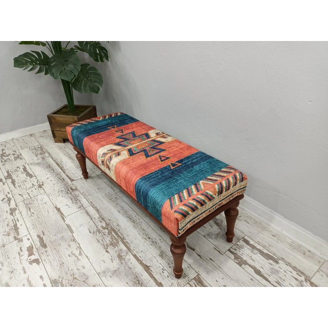 Contemporary Aztec Pattern Printed Rug Rug Uphlstered Ottoman Bench ...