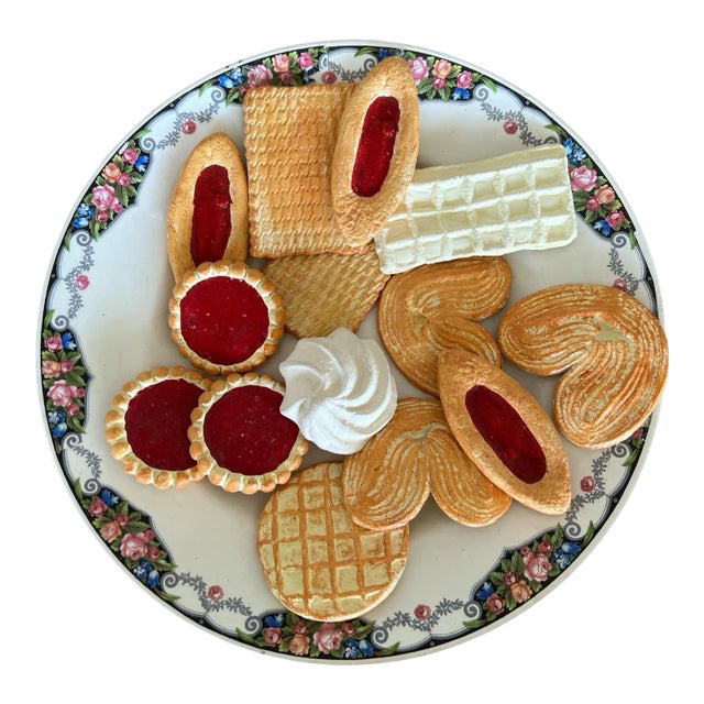 Mid 20th Century Vintage Trompe-L’oeil Cookie Plate, Made in France ...