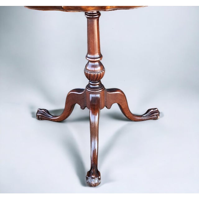 Vintage Mahogany Chippendale Style Scalloped Edge Pie Crust Pedestal ...