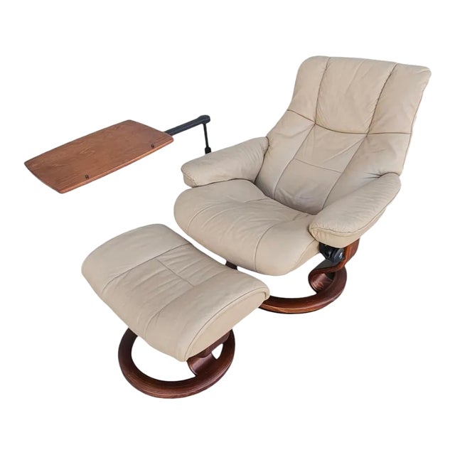 Ekornes Stressless Lounge Recliner With Swing Side Table and Ottoman ...
