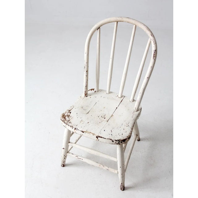 Antique White Spindle Back Chair | Chairish