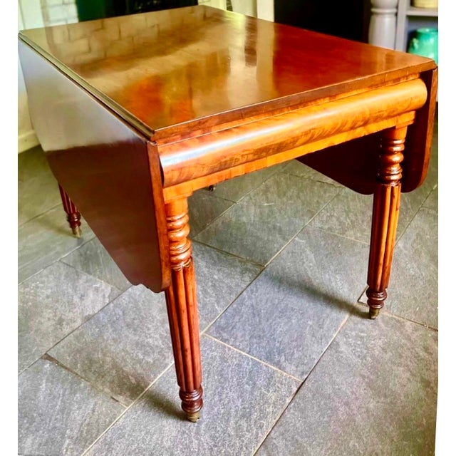 Classic American Sheraton Drop Leaf Table on Casters | Chairish