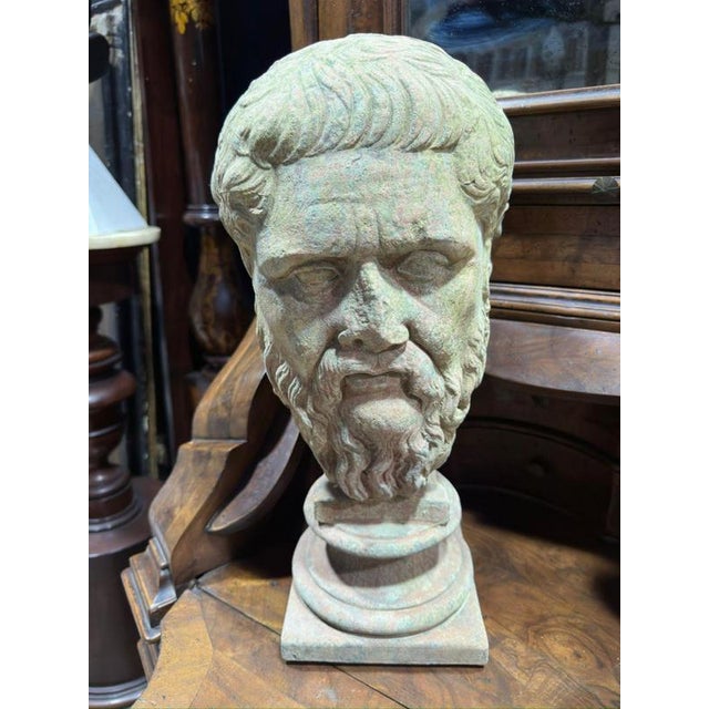 plato head statue