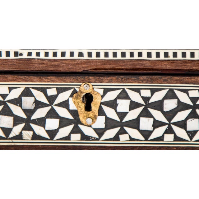 1950s Mosaic Mother of Pearl Inlaid Decorative Middle Eastern Islamic ...