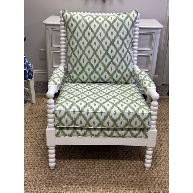 White Bobbin Chair With Green & White Kravet Upholstery | Chairish