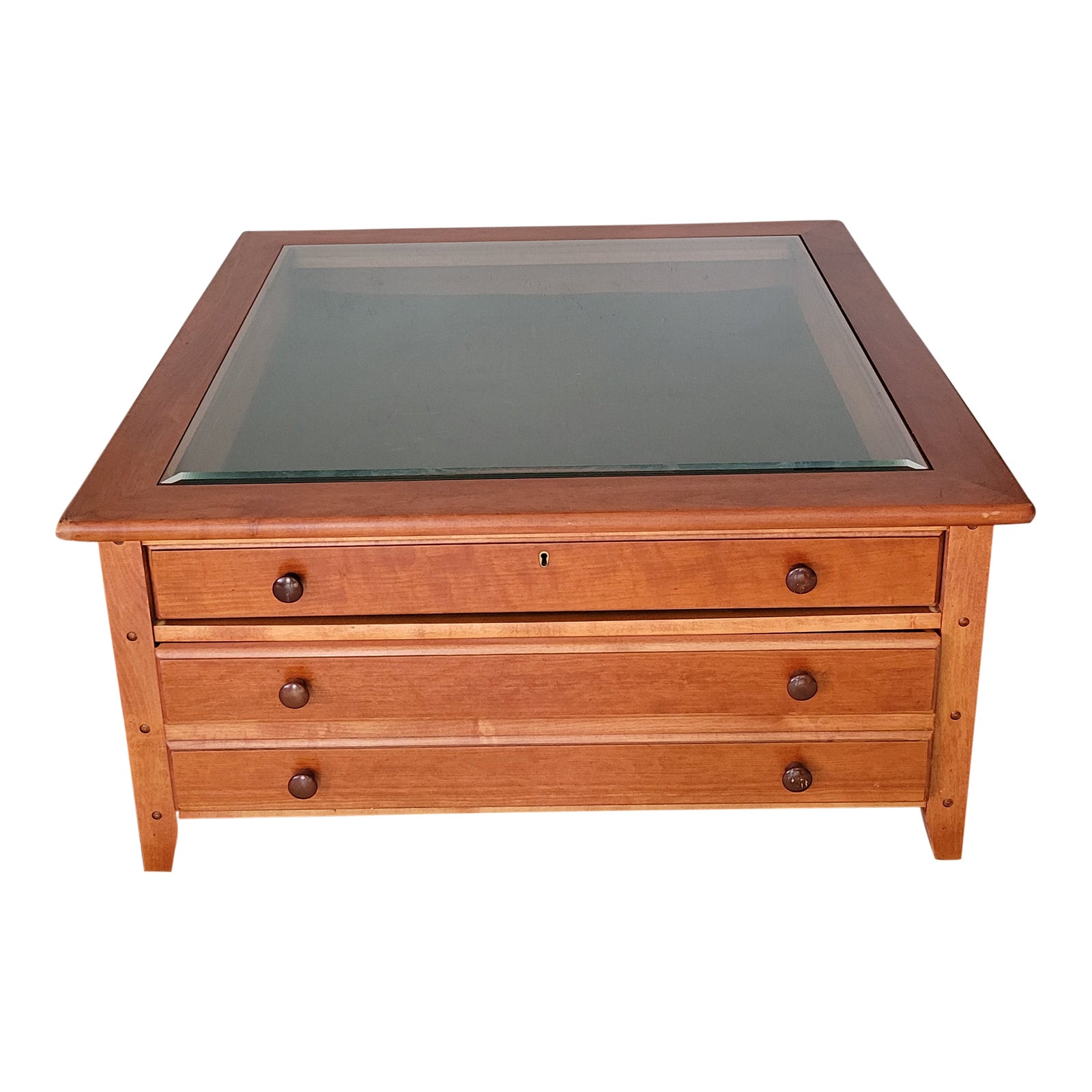 Vintage Thomasville Collector Coffee Table | Chairish