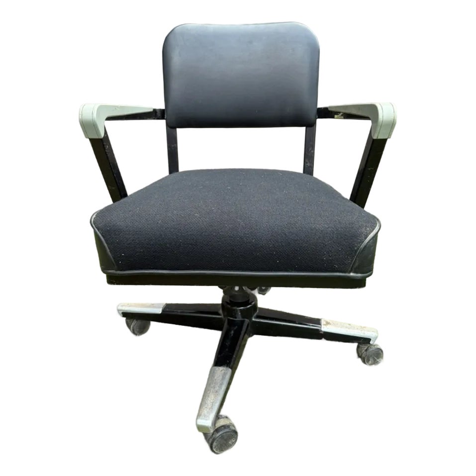 1960s MCM Rolling Swivel Tanker Chair by McDowell and Craig | Chairish