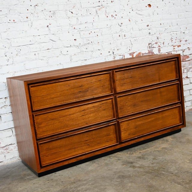 Mid Century Modern 6 Drawer Dresser by Dillingham Walnut & Pecky ...