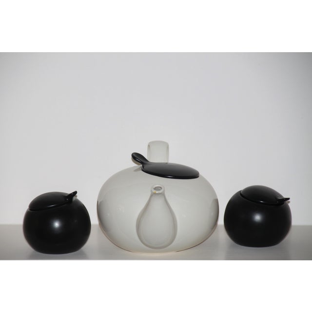 Vintage Eva Zeisel Ceramic Teapot -- Revival of a 1947 Design by Eva ...