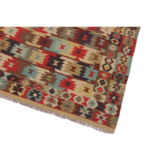 Shabby Chic Tribal Kilim Beige/Blue Hand-Woven Wool Rug - 5'0 X 6'11 ...