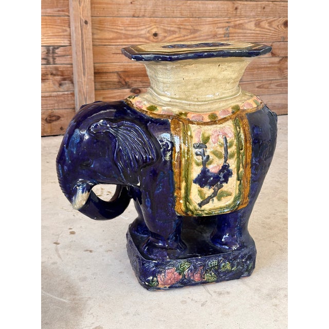 Mid-20th Century Chinoiserie Ceramic Glazed Elephant Side Table Garden ...