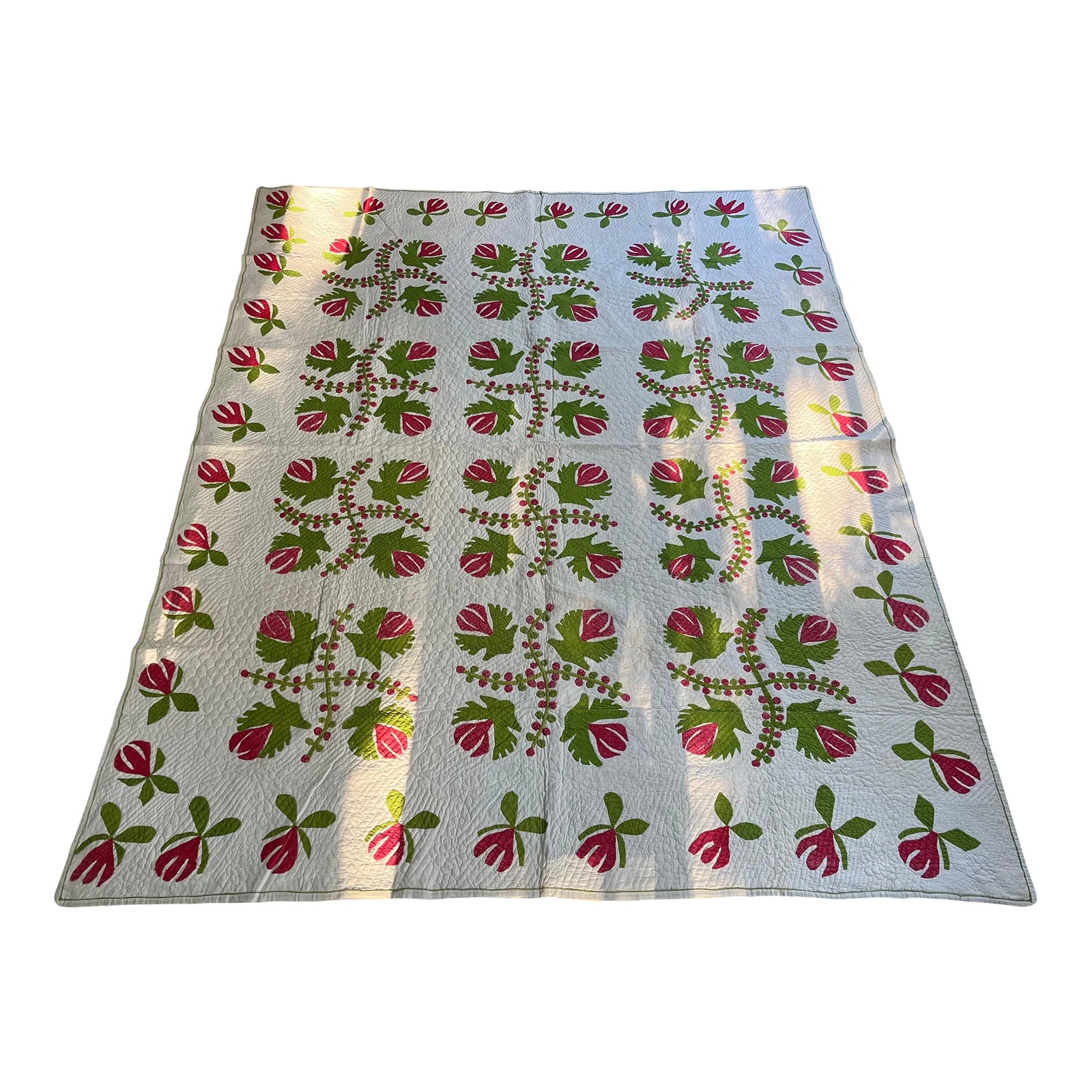 Antique 19th Century American Hand Sewn Cotton Applique Quilt in a Red ...