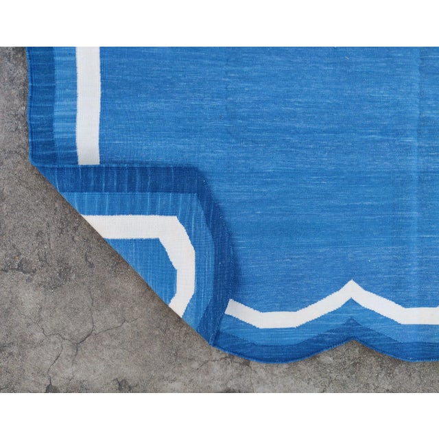Handmade Cotton Vegetable Dyed Scalloped Edge Rug Blue With Cream and ...