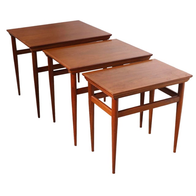 Mid Century Nesting Tables by Heritage | Chairish