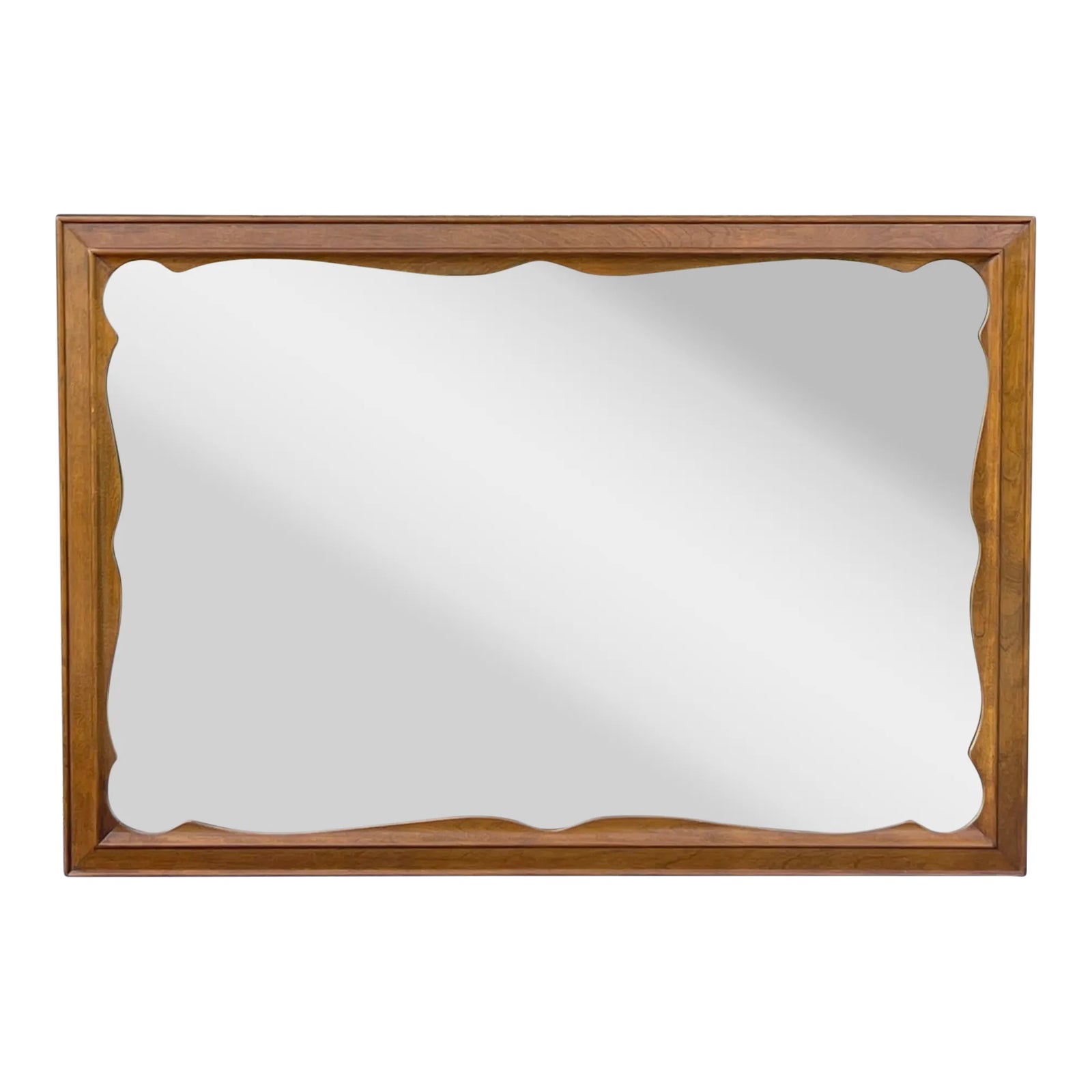 1960s Ethan Allen by Baumritter Heirloom Nutmeg Maple Scalloped ...