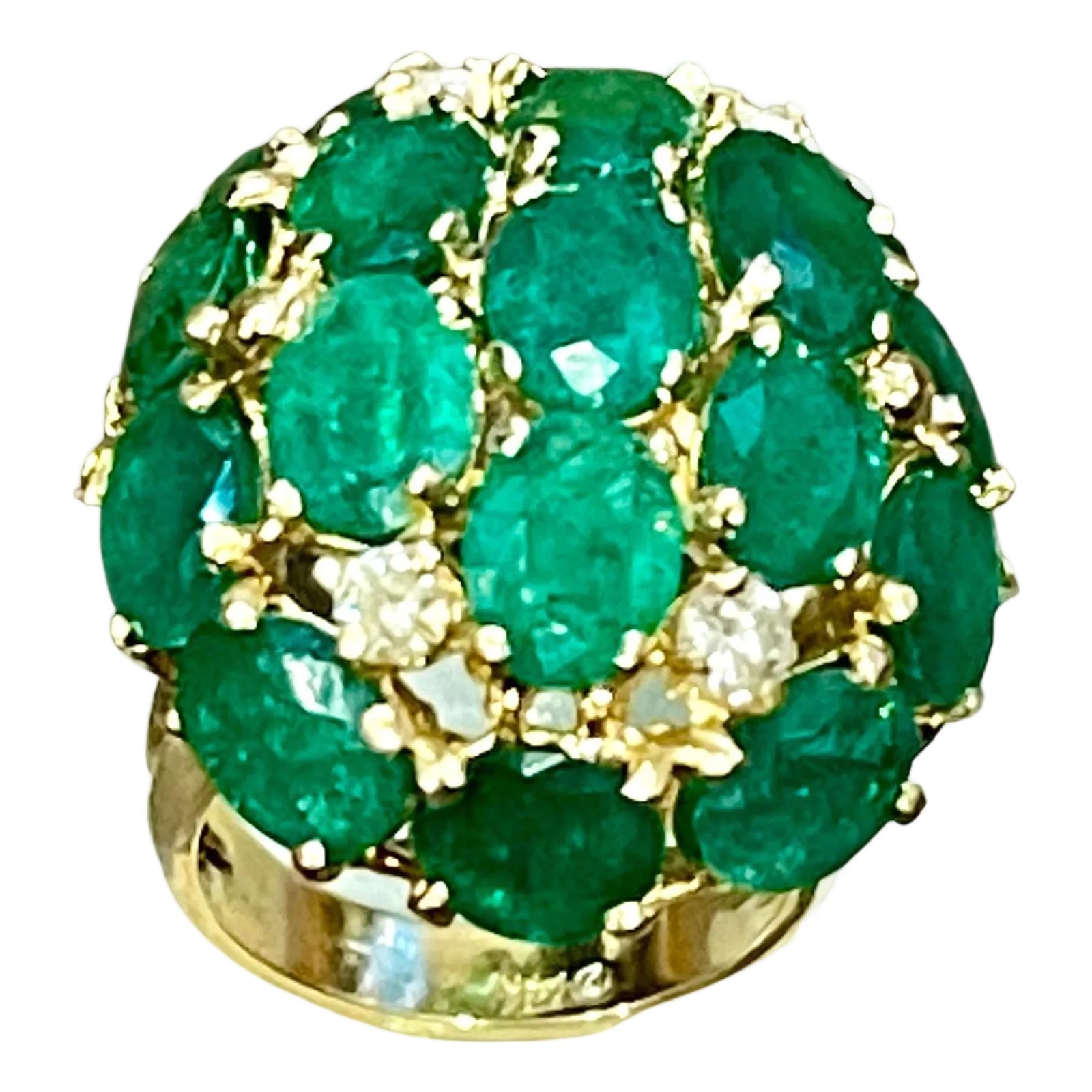 12.5 Ct Natural Brazilian Emerald & Dimond Dome Shape Cocktail Ring 14 ...