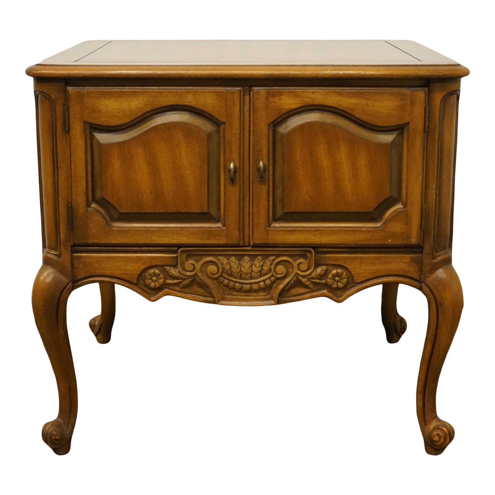 Weiman Furniture Walnut Louis XVI French Provincial 24" Banded Accent ...