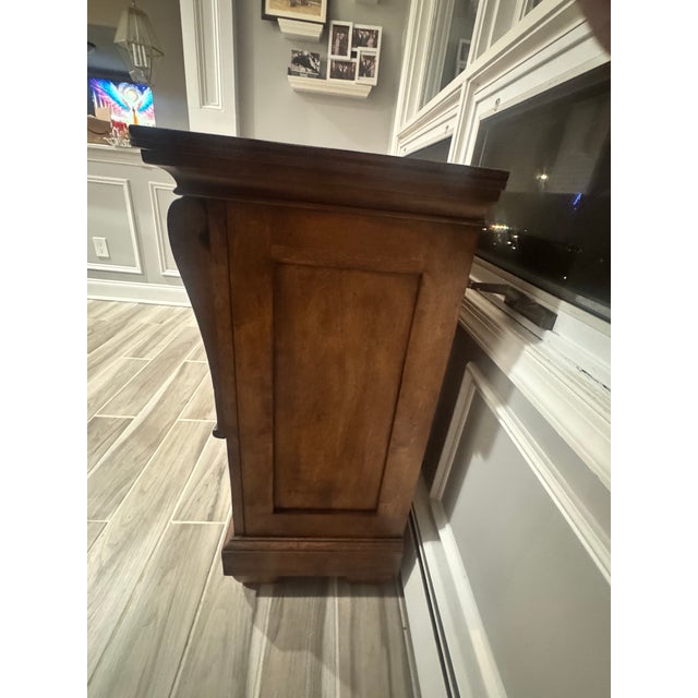 Kincaid Solid Wood Traditional Walnut Buffet / Sideboard | Chairish