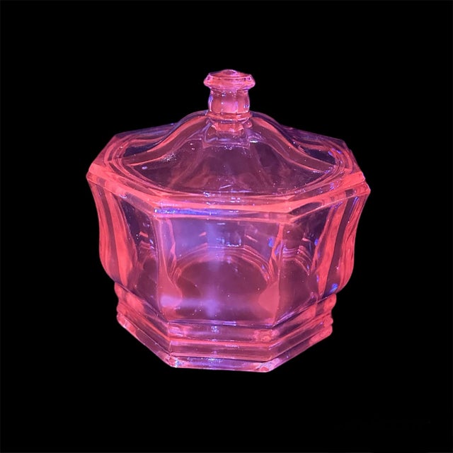 1950s Indiana Glass Selenium Glow Uv Reactive Pink Depression Glass ...