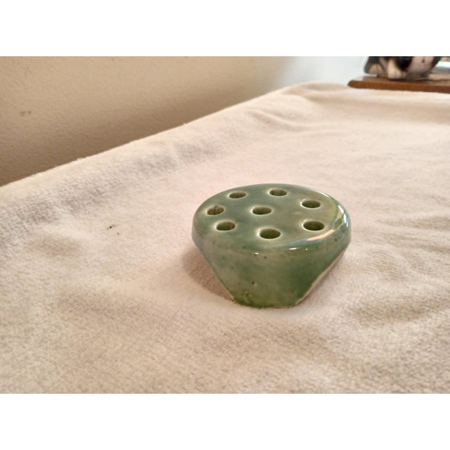 Vintage 1930's Weller 3" Green Flower 8 Hole Frog | Chairish