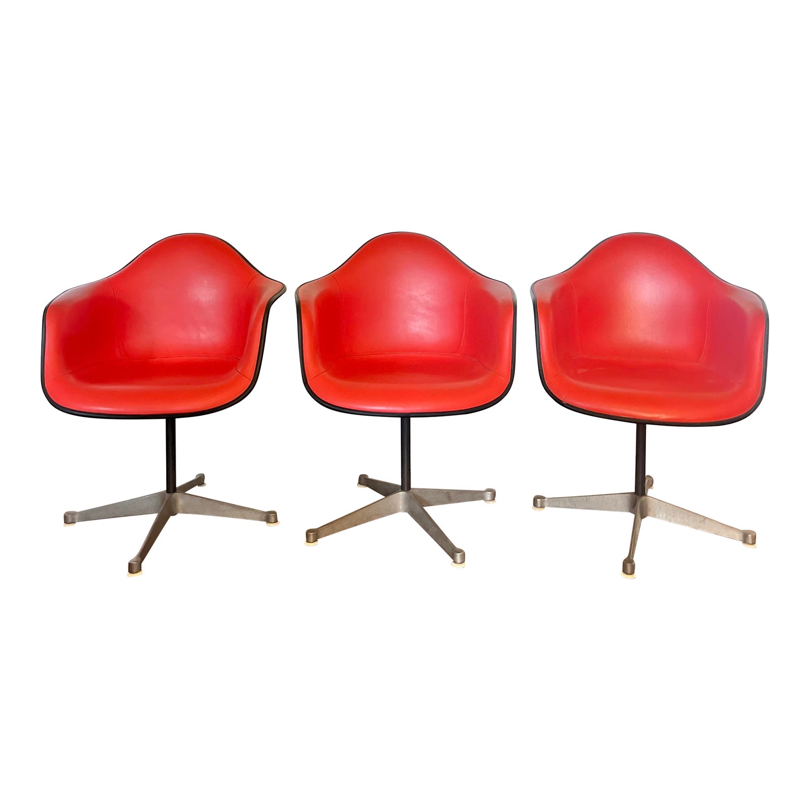 Vintage Set of 2 Red Herman Miller Shell Fiberglass Chairs by Charles ...