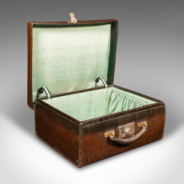 1920's Small Antique Suitcase | Chairish