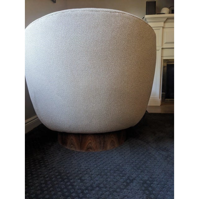 Kelly Wearstler Sonara Swivel Chair in Custom Woven Upholstery With ...