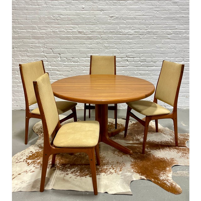 Mid Century Modern Teak Danish Dining Table by Skovby, Made in Denmark ...