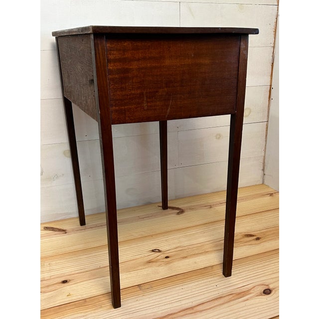 Early 1900s Antique Edwardian Side Table | Chairish