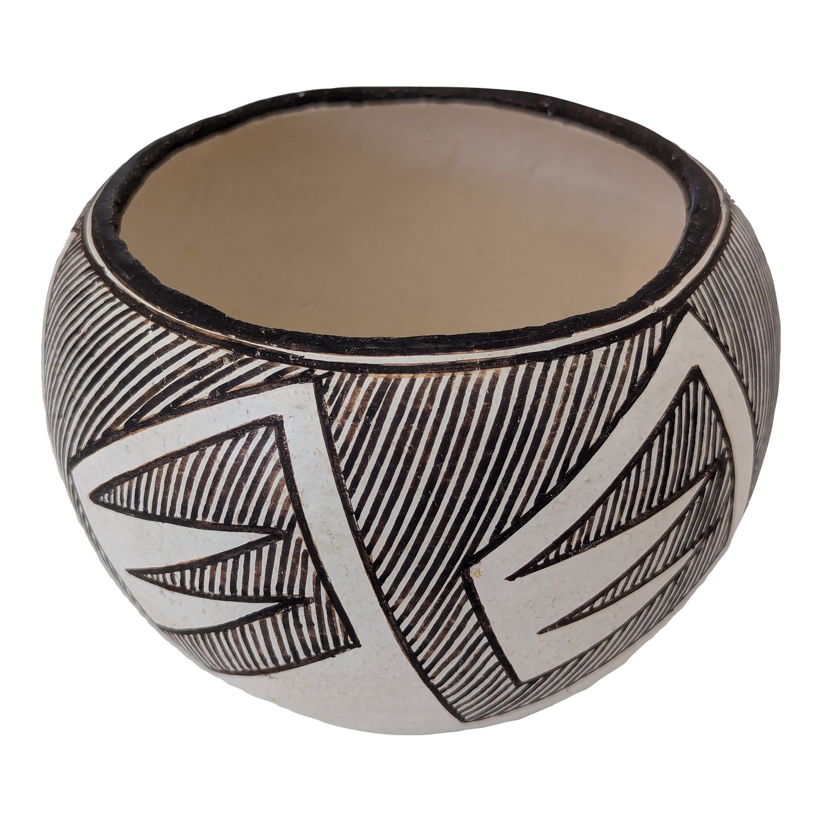 1970s Very Rare Renowned Lucy M. Lewis Signed Acoma Pot | Chairish