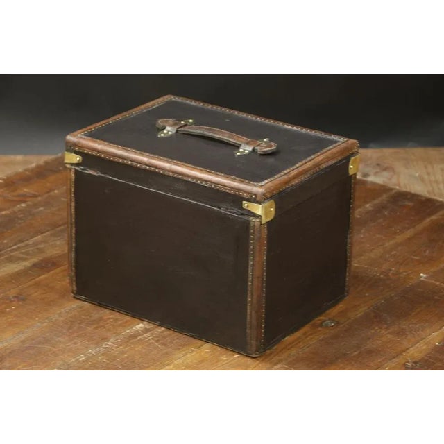Traraz Brand Hat Trunk | Chairish