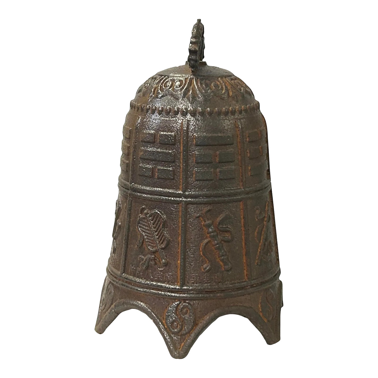 Chinese Rustic Iron Metal I Ching Hexagram Pattern Bell Display Art ...