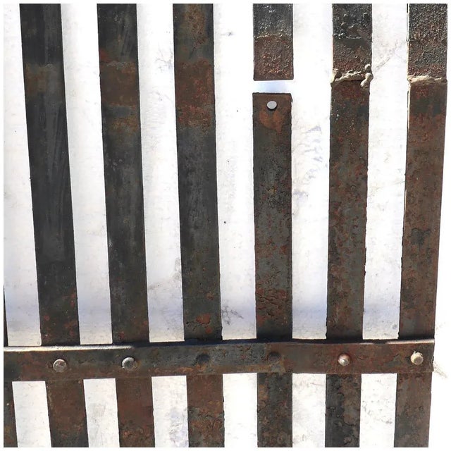 American Wrought Iron Slatted Rectangular Balcony Floor / Fire Escape ...