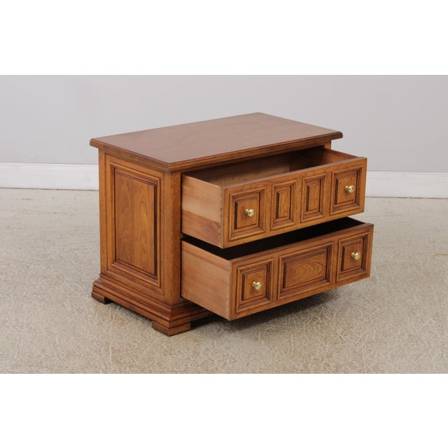 Pair of Henredon Custom Folio 2 Oak Nightstand Chests | Chairish