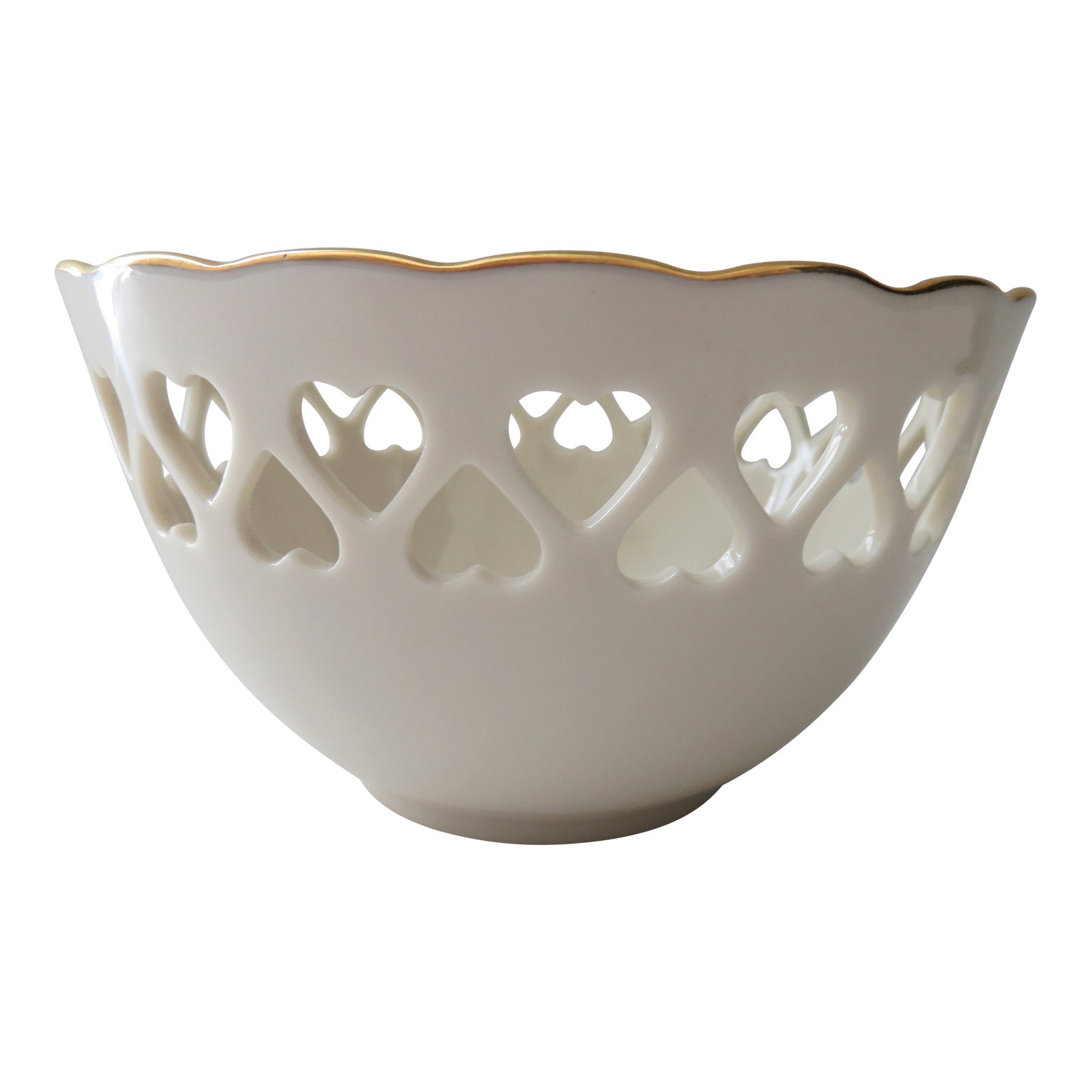 Lenox Heart Collection Bowl Heart Cut Outs and Gold Trim Embossed Rose ...