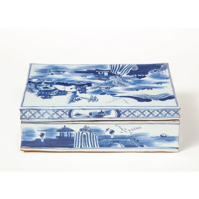 Chinese Export Blue and White Porcelain Box | Chairish