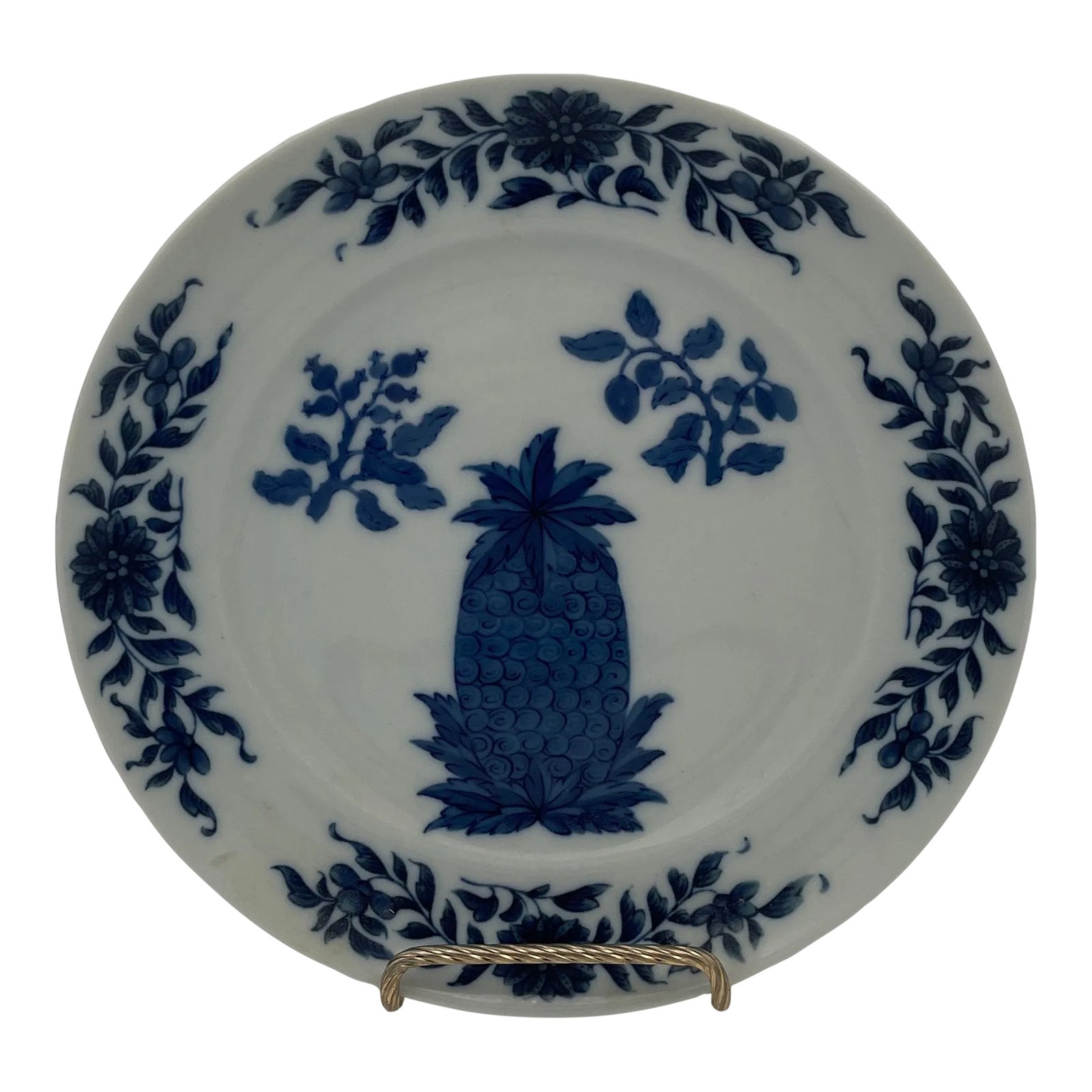Mid 20th Century Mottahedeh Charleston Pineapple Plate | Chairish