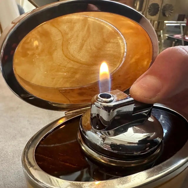 1960 MId-Century Modern Lucite Oval Italian Table Lighter | Chairish