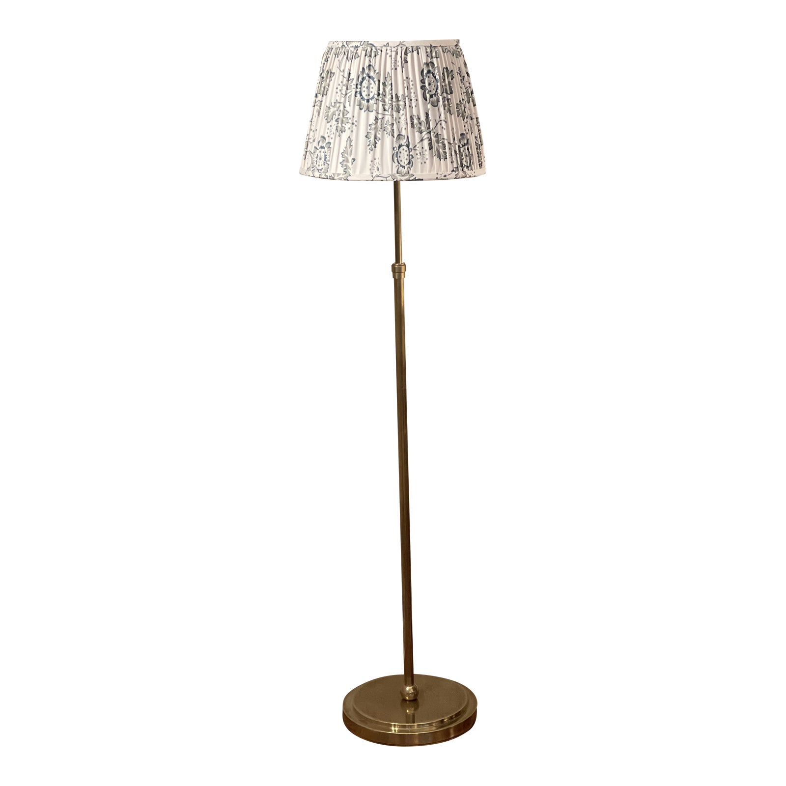 Visual Comfort Bryant Floor Lamp With Elegant Custom Floral Shade ...