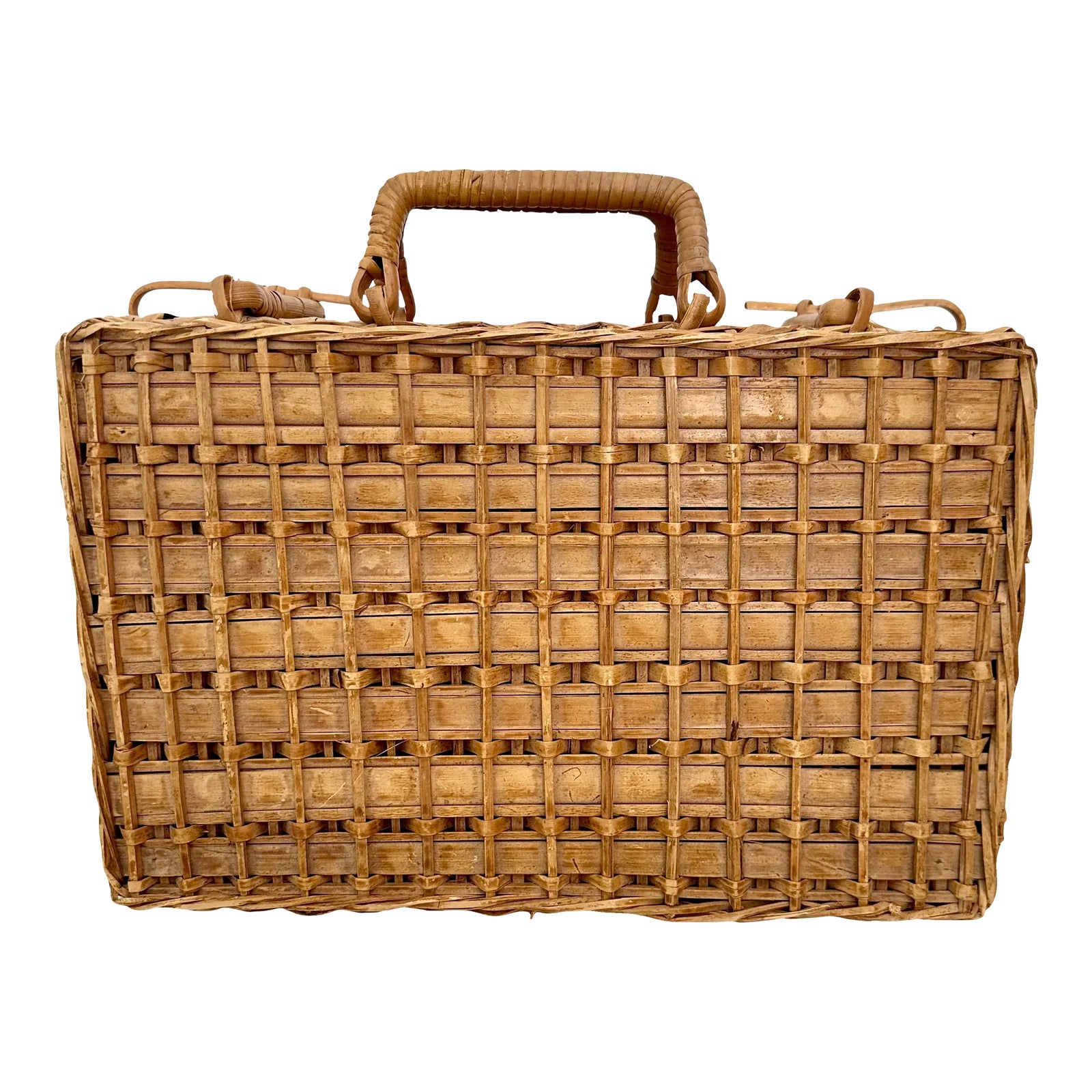 Vintage Wicker Picnic Basket | Chairish