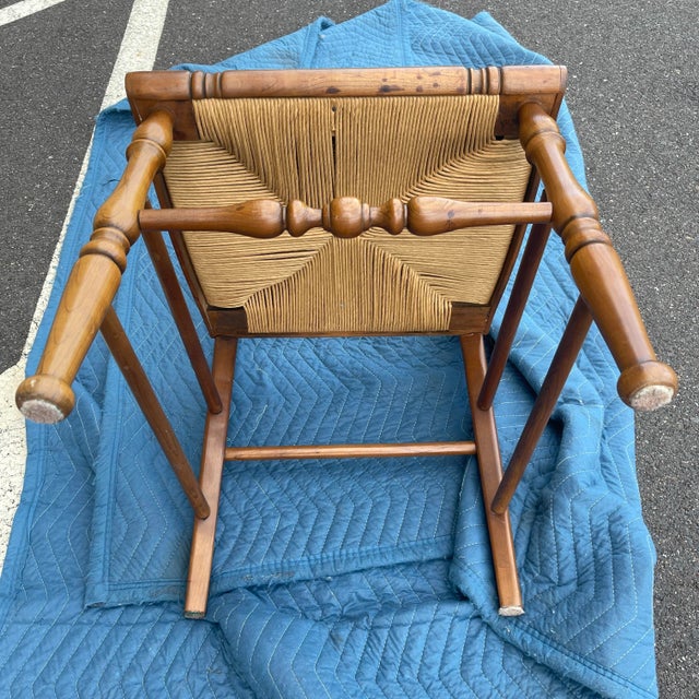 Thomasville Bay Colony Traditional Cherry Ladder Back Rush Dining ...