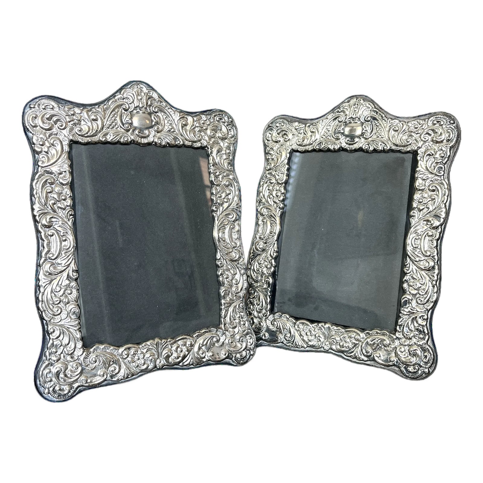 20th Century Carr's of Sheffield England Repoussé Serling Silver ...