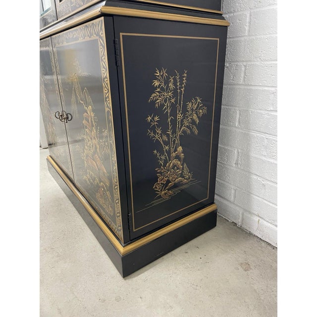 Late 20th Century Chinoiserie Display Cabinet by Drexel Heritage Et ...