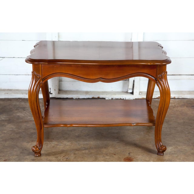 Mid-Century Queen Anne End Table | Chairish