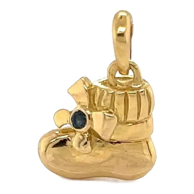 Van Cleef & Arpels Baby Booty Sapphire & 18k Yellow Gold Charm Pendant ...