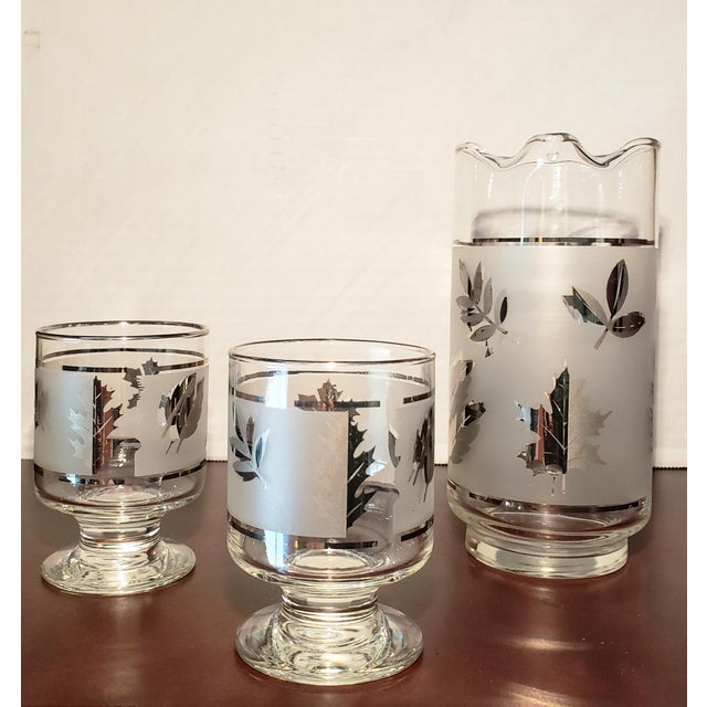 Vintage Libbey Frosted Silver Leaf Pitcher and Cocktail Glasses- Set of ...