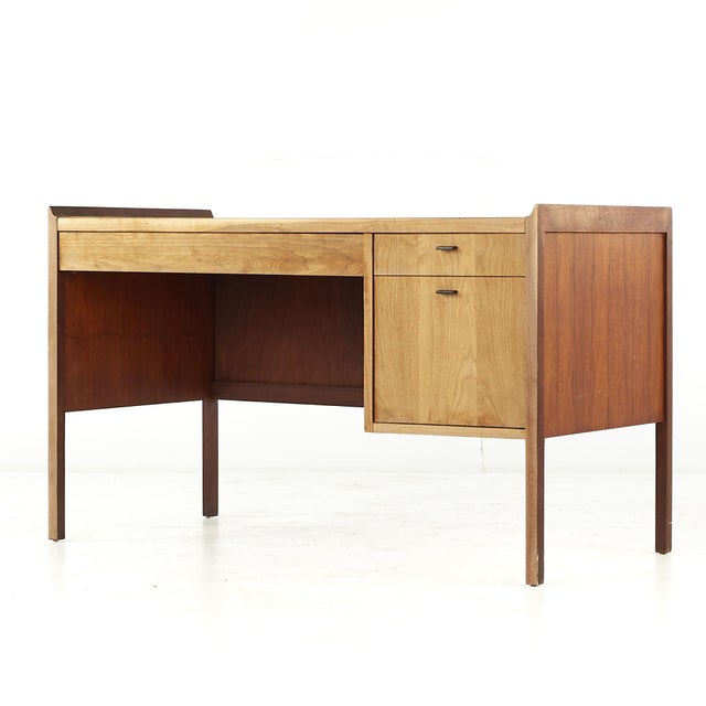 Jack Cartwright for Founders Mid Century Desk | Chairish