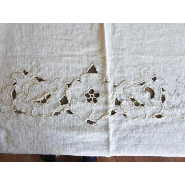 Vintage Ecru Linen Cutwork Embroidery Tablecloth and 6 Napkins | Chairish