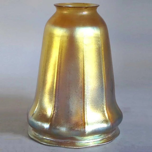 American Tiffany Studios Favrile Glass Iridescent Gold Lamp Shade ...