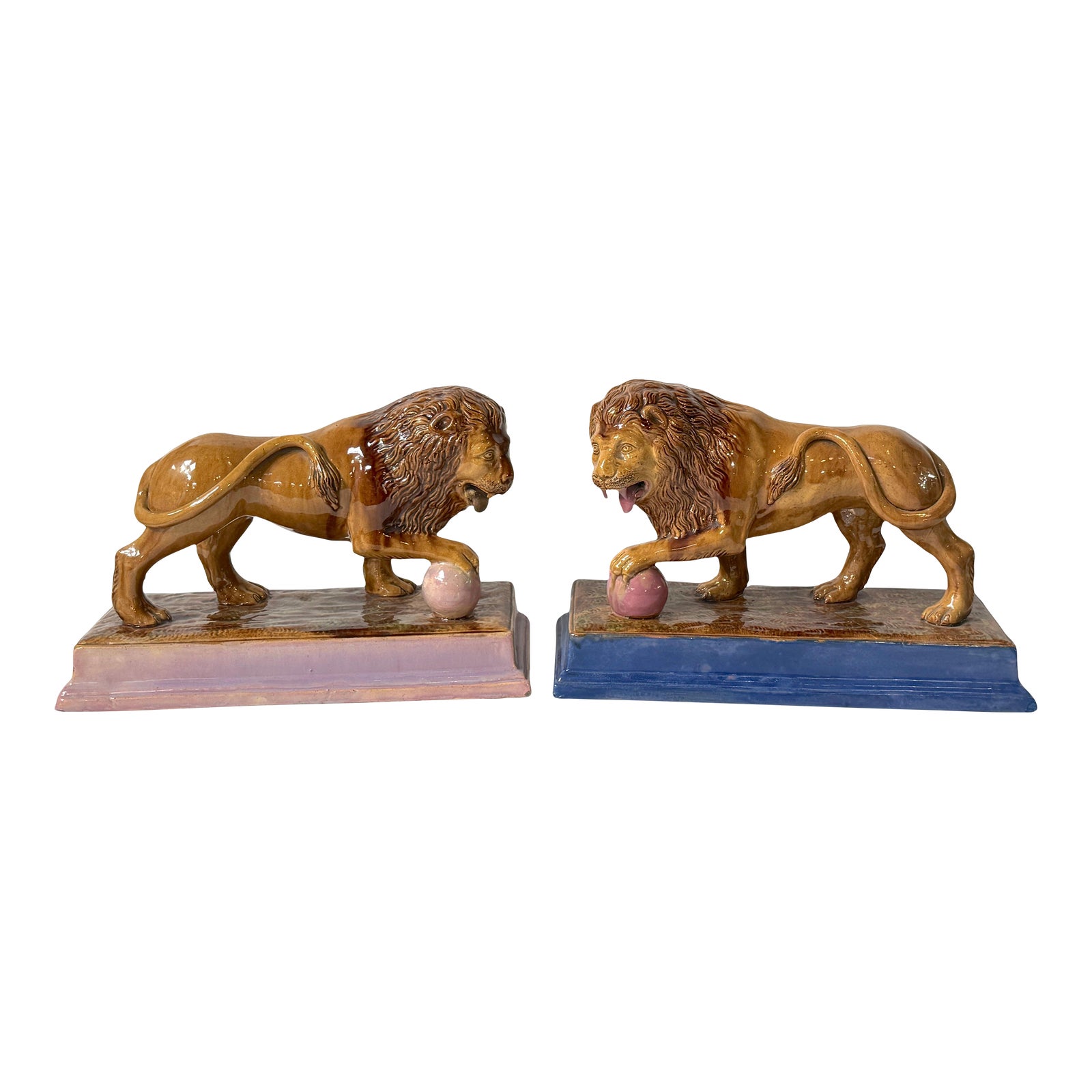 Rare Pair of Ralph Wood Staffordshire Medici Lions in Pink and Blue ...